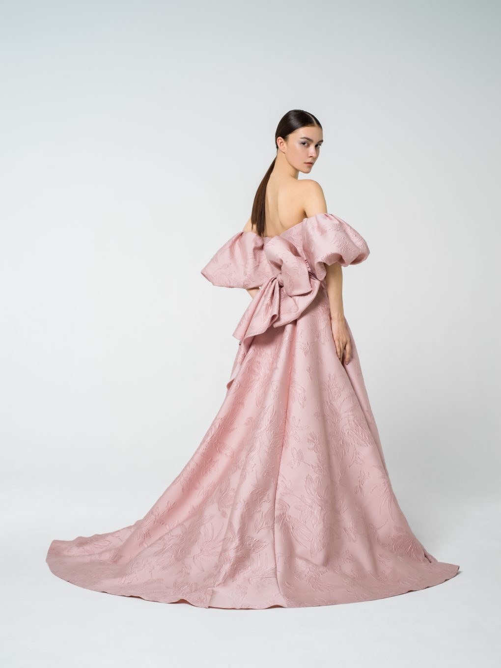 PRIMACARA (プリマカーラ) より2023秋冬コレクション「RESORFUL」発表♡新作ドレスをいちはやくチェック* - DRESSY【公式】ウェディングドレス・ファッション・エンタメ ...