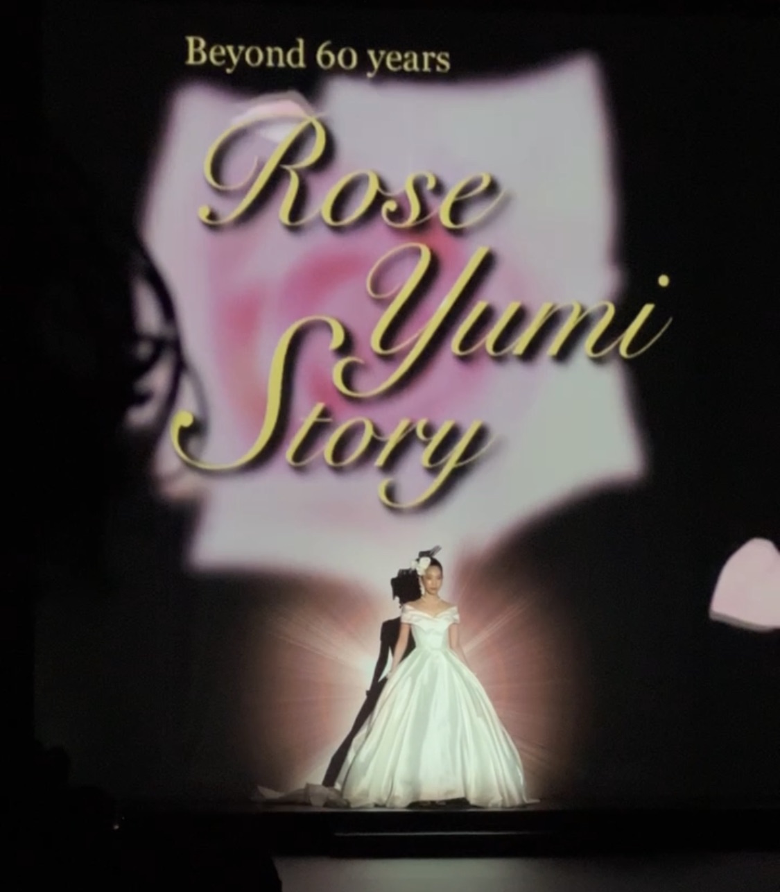 【ドレスショーレポ】Yumi Katsura Grand Collection in Tokyo「Beyond 60 years Rose ...