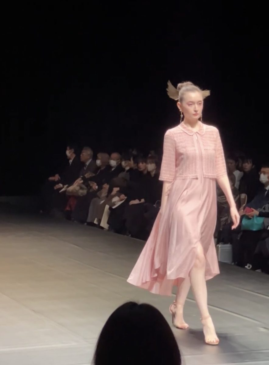 【ドレスショーレポ】Yumi Katsura Grand Collection in Tokyo「Beyond 60 years Rose ...