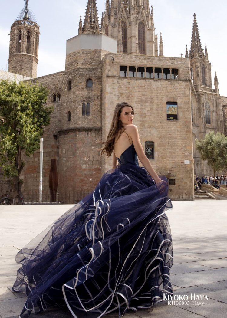 【新作ドレス】KIYOKO HATAが2024バロセロナにて開催された【BRIDAL FASHION WEEK】バロセロナモデルの特別なドレスを全ドレスを品番とともにご紹介♡ - DRESSY ...