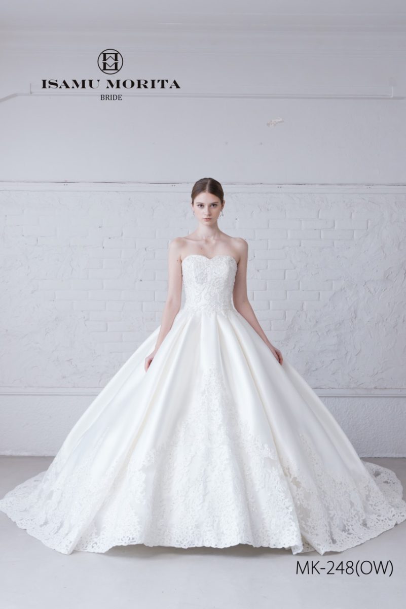 【新作ドレス ISAMUMORITA(イサムモリタ)】2025年2月発表の新作ウェディングドレスを品番付きでご紹介！ - DRESSY【公式】ウェディングドレス・ファッション・エンタメニュース ...