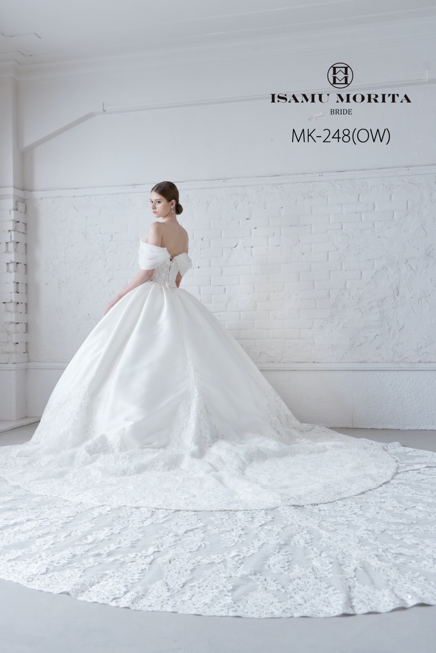 【新作ドレス ISAMUMORITA(イサムモリタ)】2025年2月発表の新作ウェディングドレスを品番付きでご紹介！ - DRESSY【公式】ウェディングドレス・ファッション・エンタメニュース ...