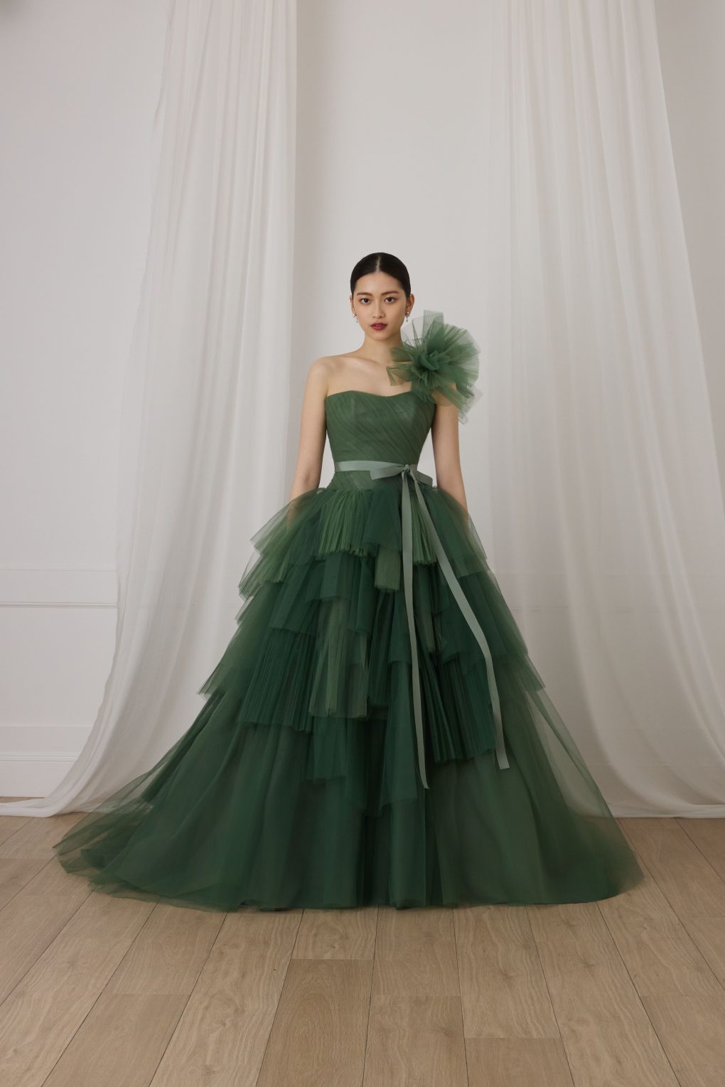 【新作ドレス PRIMACARA(プリマカーラ)】2025年NEW COLLECTION『Into melodious…』細部にまでこだわったディテールとリズミカルなマテリアルのコレクションを ...